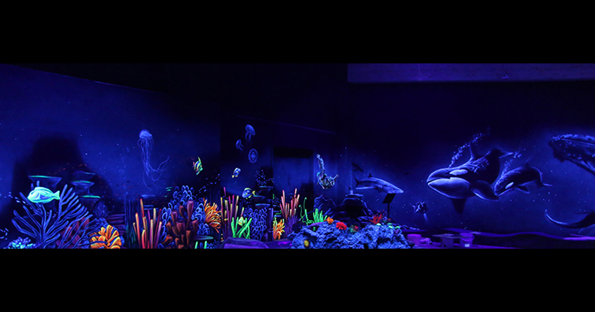 Blacklight Minigolf | City Golf Europe